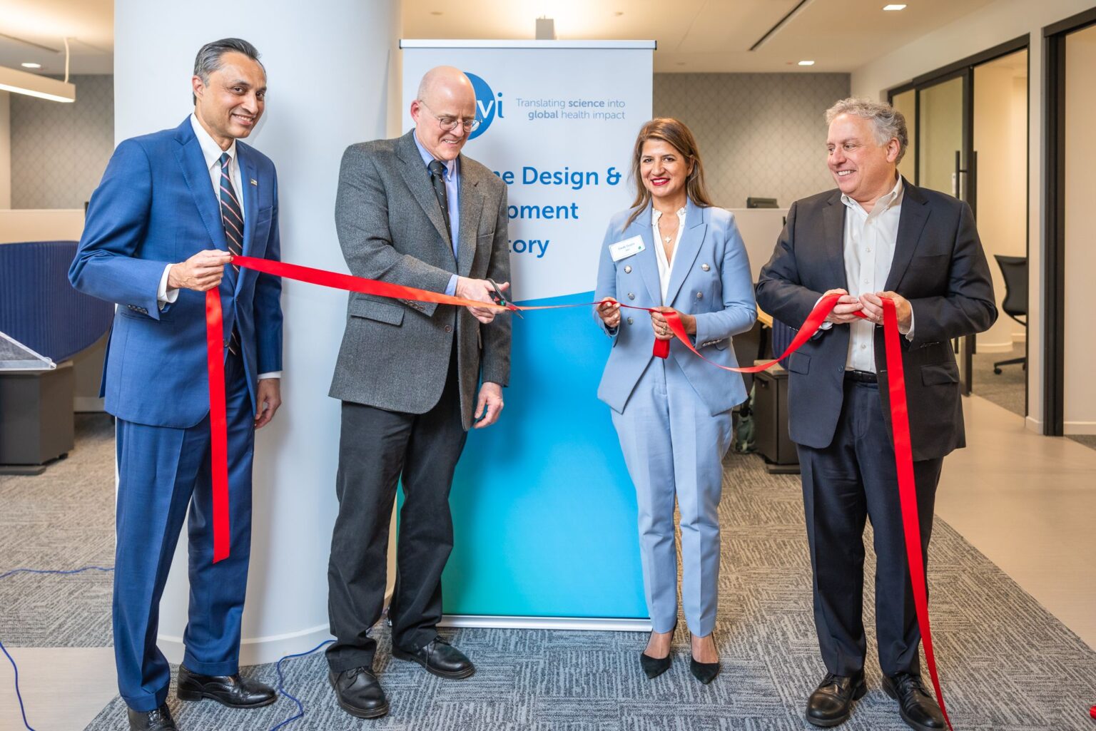 IAVI opens new Vaccine Design and Development Laboratory space in ...